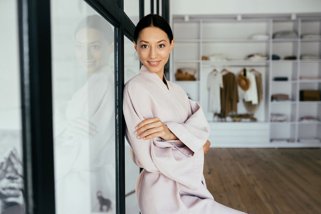 Luxurious Bathrobes - Explore Comfort and Style for Your Guests %%sep ...